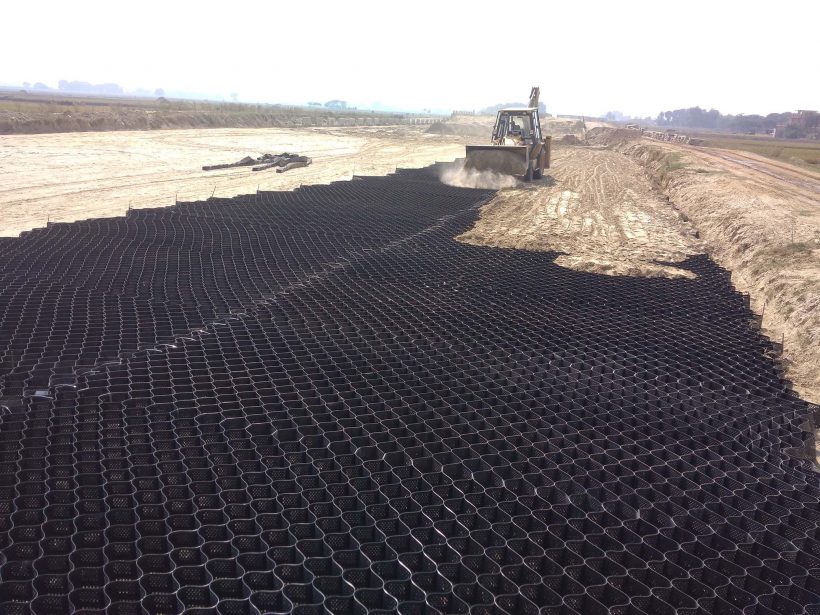 SGBGrid - Biaxial Geogrid for pavement reinforcement and construction